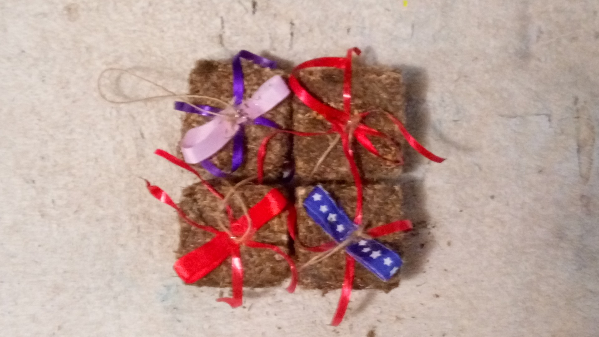 Tricentennial Box Ornament Bundle :: Xaevrynns Wares